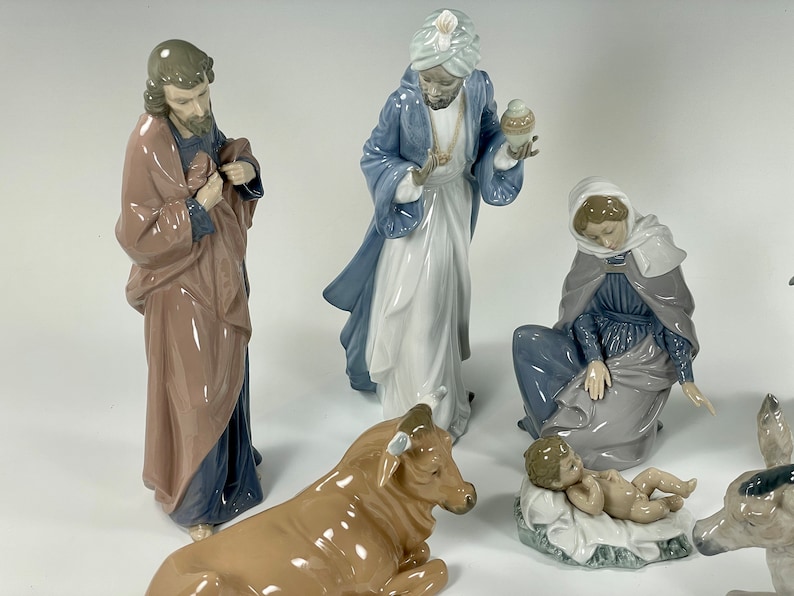 Lladro Nao 8 Piece Nativity Set - Etsy
