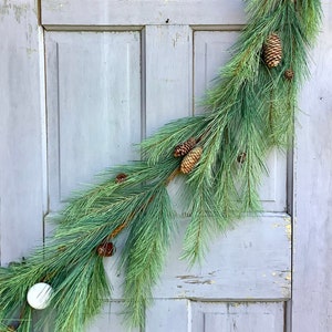 9’ Christmas Garland, Rope Garland, Long Needle Pine Garland for Mantle ...