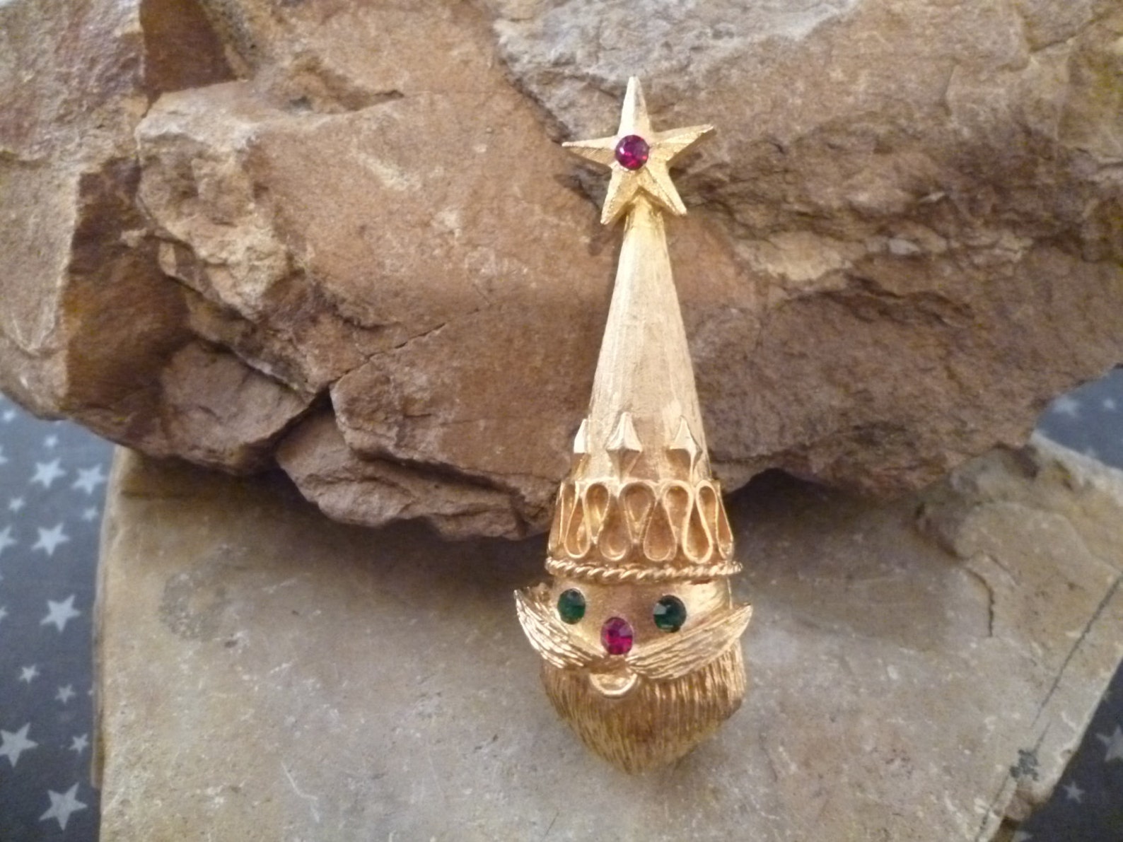 Collectible Mylu Santa Tree Christmas Vintage Pin Book Piece - Etsy