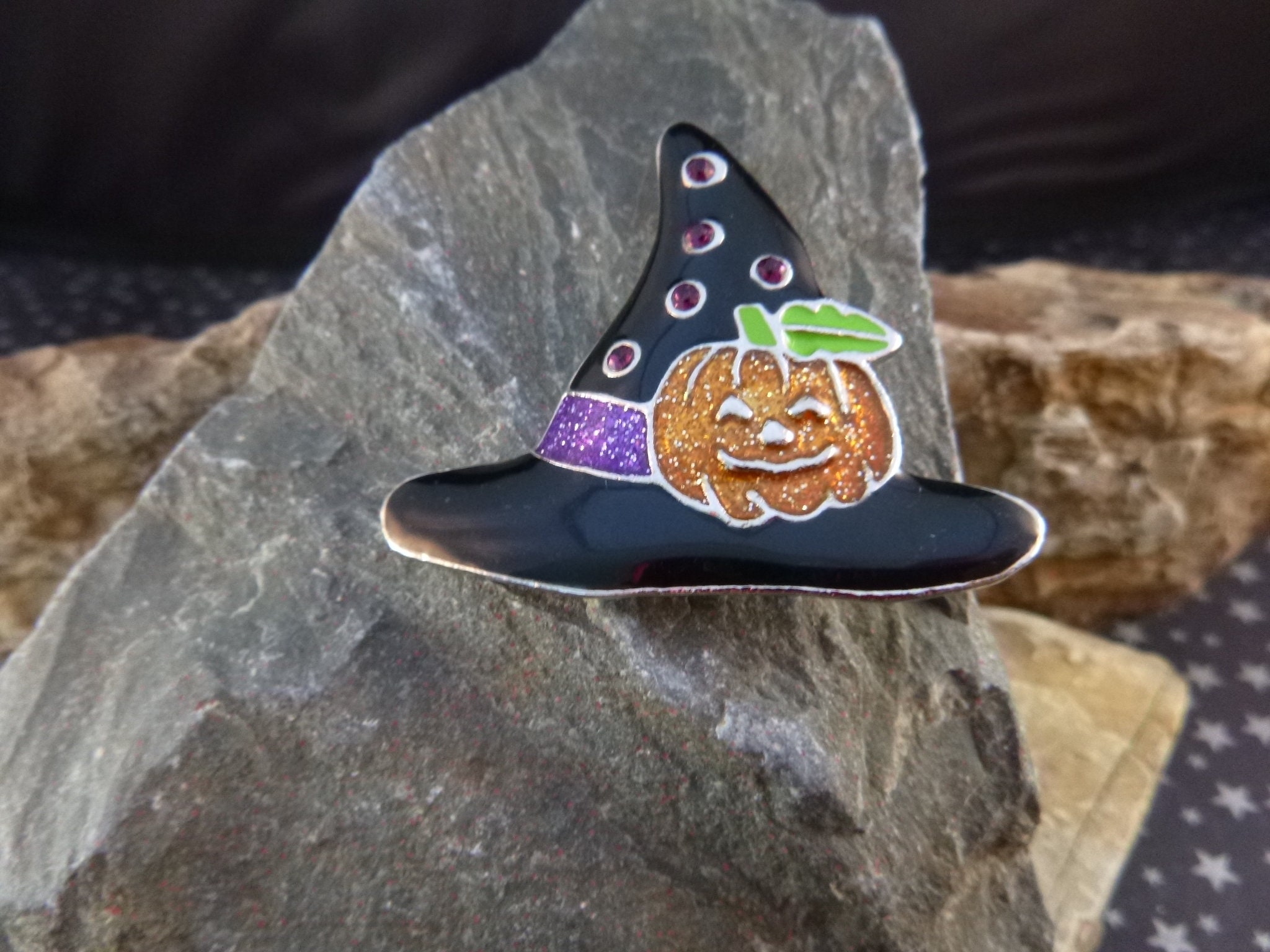 Vintage Witch Hat Pin with Rhinestones and Pumpkin | Black Pointed Hat ...