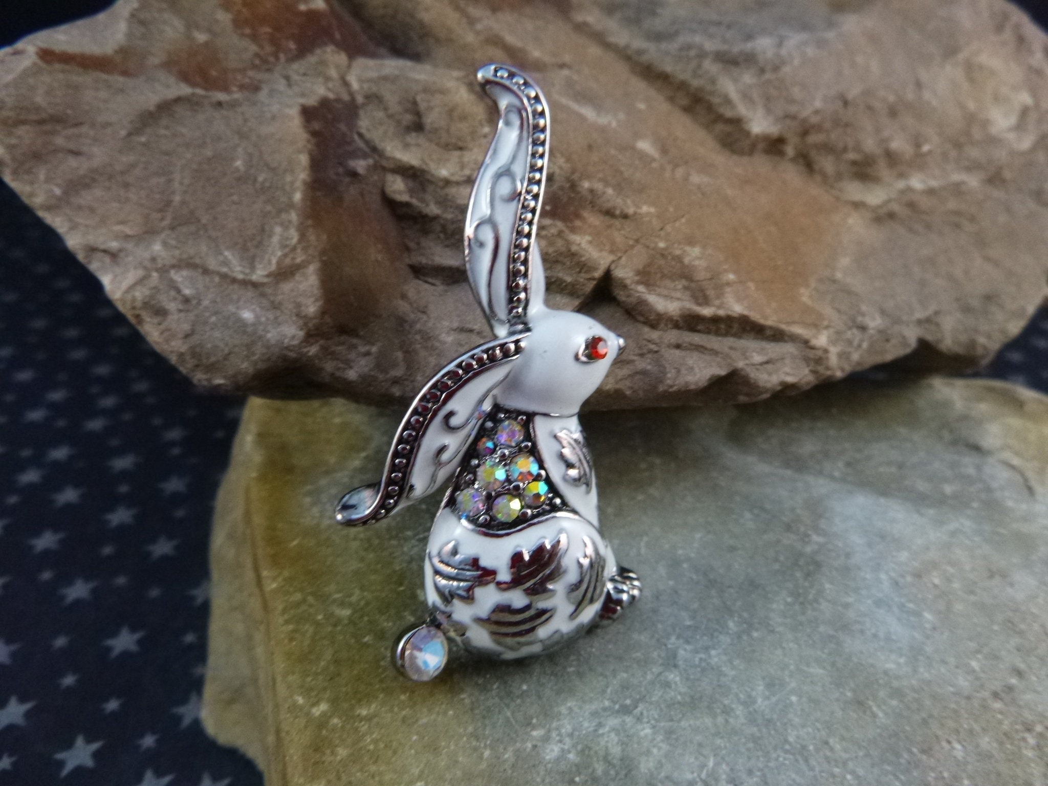 Spunky Sparkly Easter Bunny Vintage Brooch | Big Eared Bunny | Aurora ...