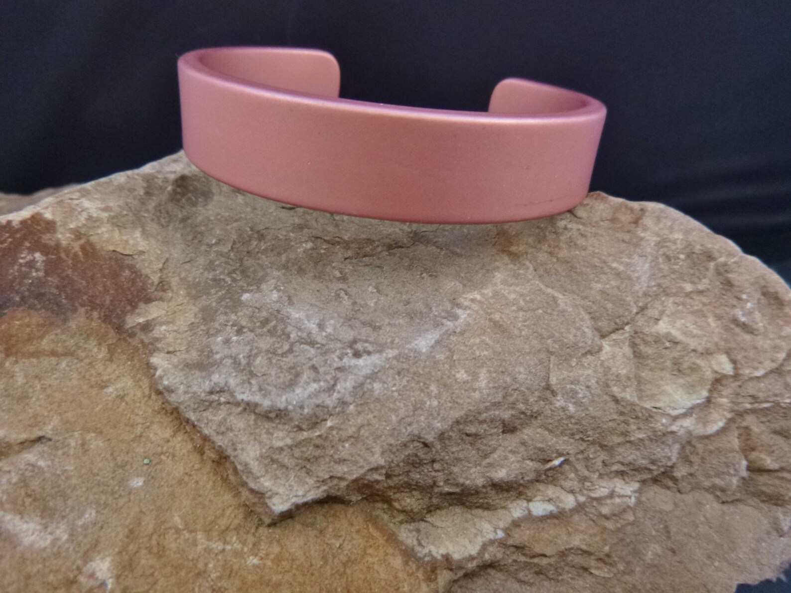 Vintage Titanium Cuff Bracelet 1980s Dusty Pink Titanium | Etsy