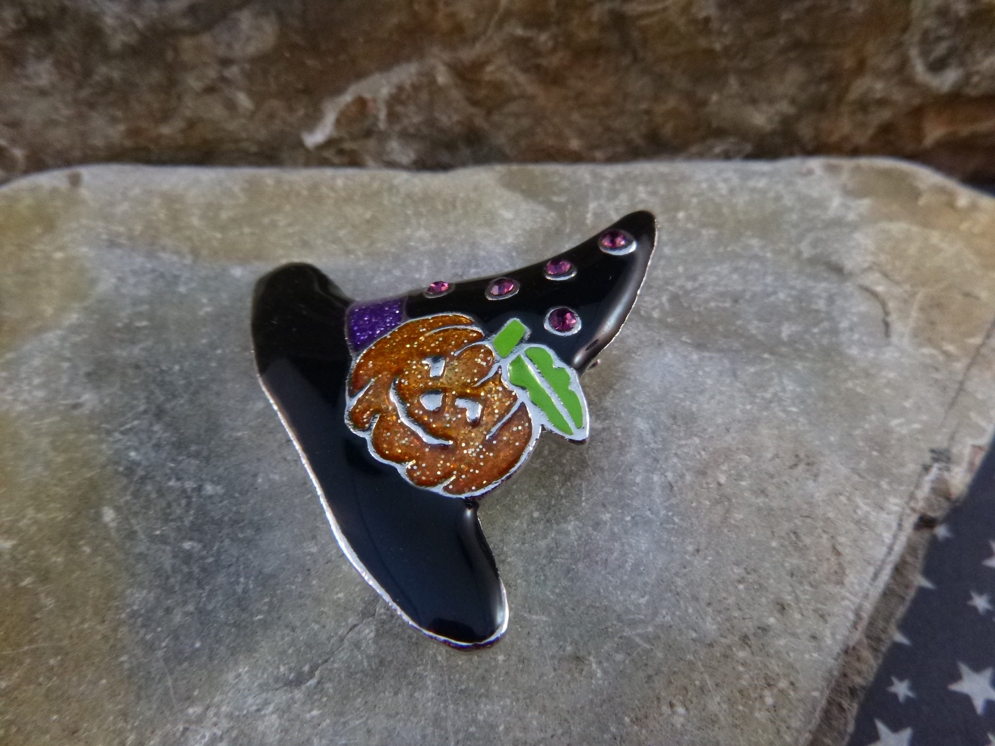 Vintage Witch Hat Pin with Rhinestones and Pumpkin | Black Pointed Hat ...