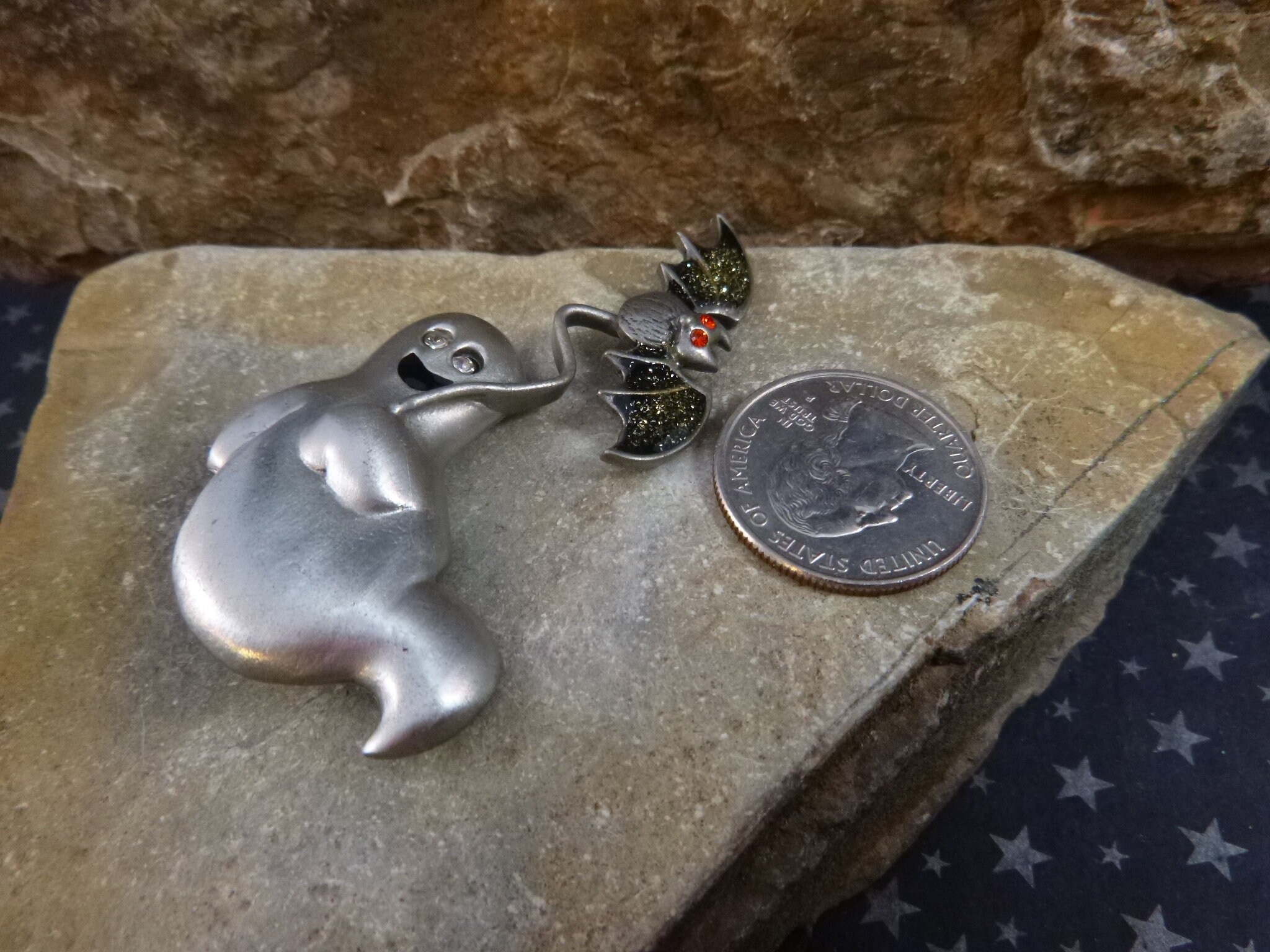 Ghost with Bat Vintage Halloween Pin | Friendly Not Scary Whimsical ...