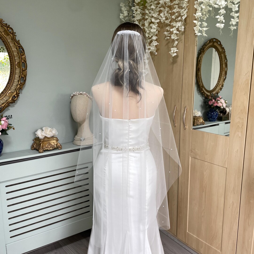 Sheer Pearl Bridal Veil, Circle Cut, Soft English Tulle Wedding Veil ...