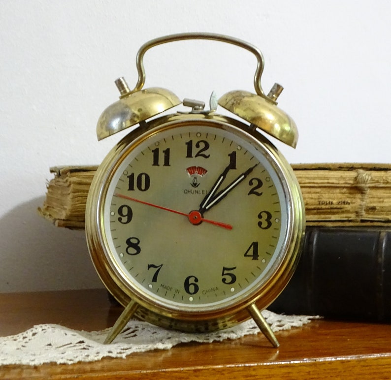 Vintage Alarm Clock Chunlei, Double Bell Clock, Old Mechanical Clock ...