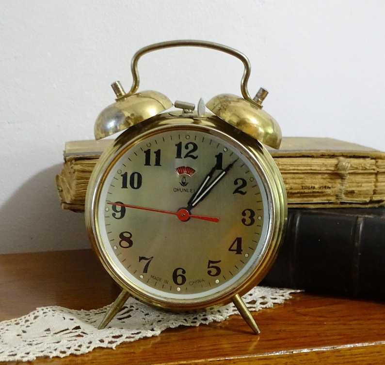 Vintage Alarm Clock Chunlei, Double Bell Clock, Old Mechanical Clock ...