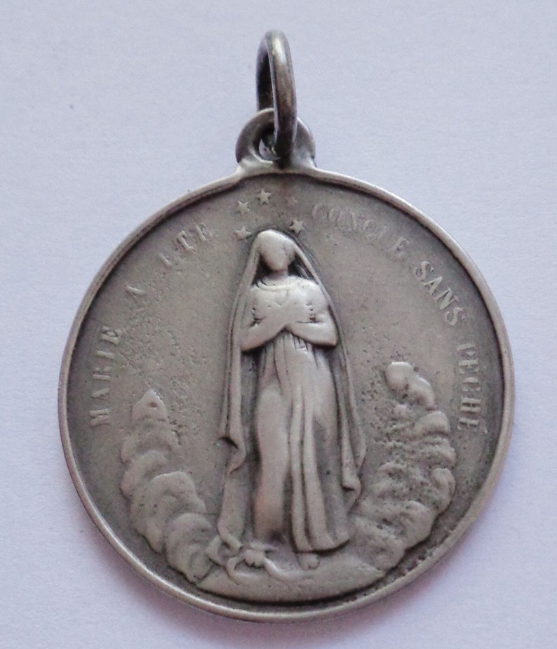 Antique Solid Silver Religious Medal Sacred Heart of Jesus Dated 1893 ...