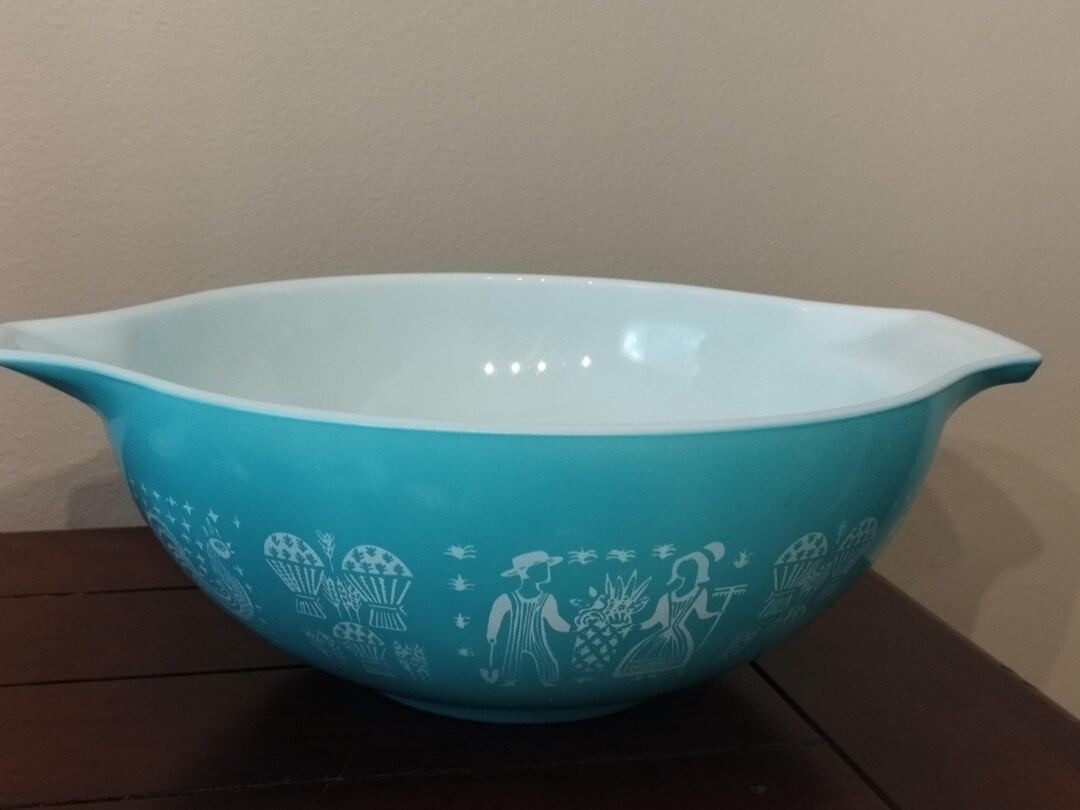 Vintage Pyrex Cinderella Bowl - Etsy