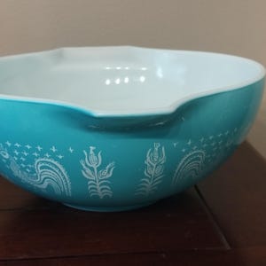 Vintage Pyrex Cinderella Bowl - Etsy
