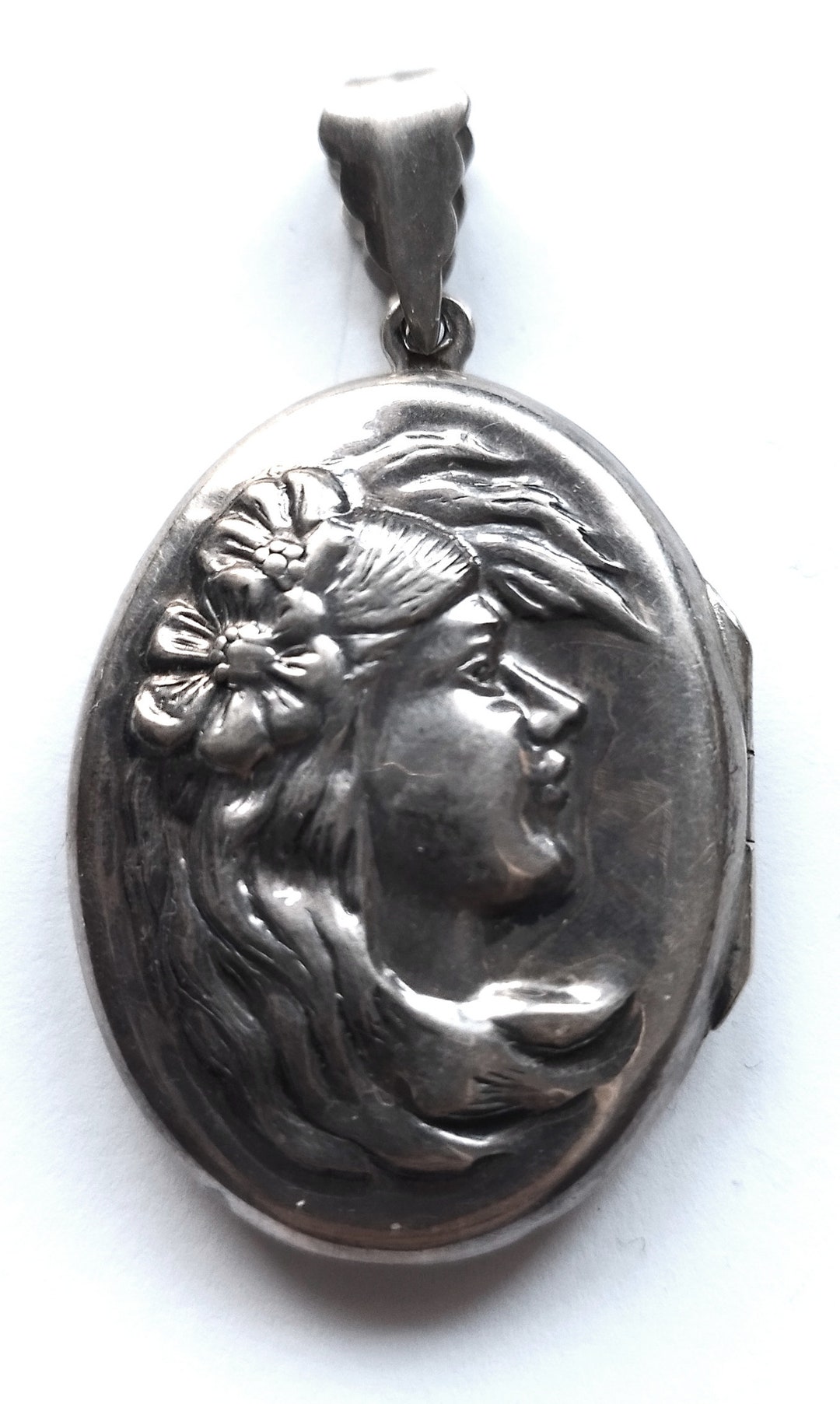 Vintage Solid Silver Locket Pendant - Etsy