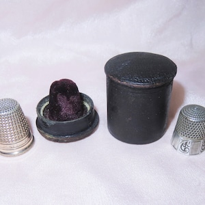 Antique Leather Dennison Mfg. Co Thimble Holder - Velvet Thimble Stand ...