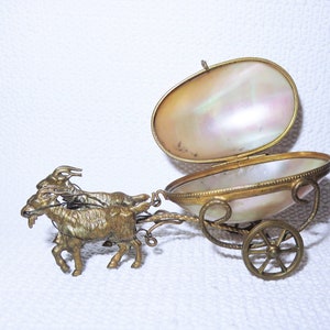 Antique Palais Royal Mother of Pearl Shell Goat Cart Thimble Holder ...