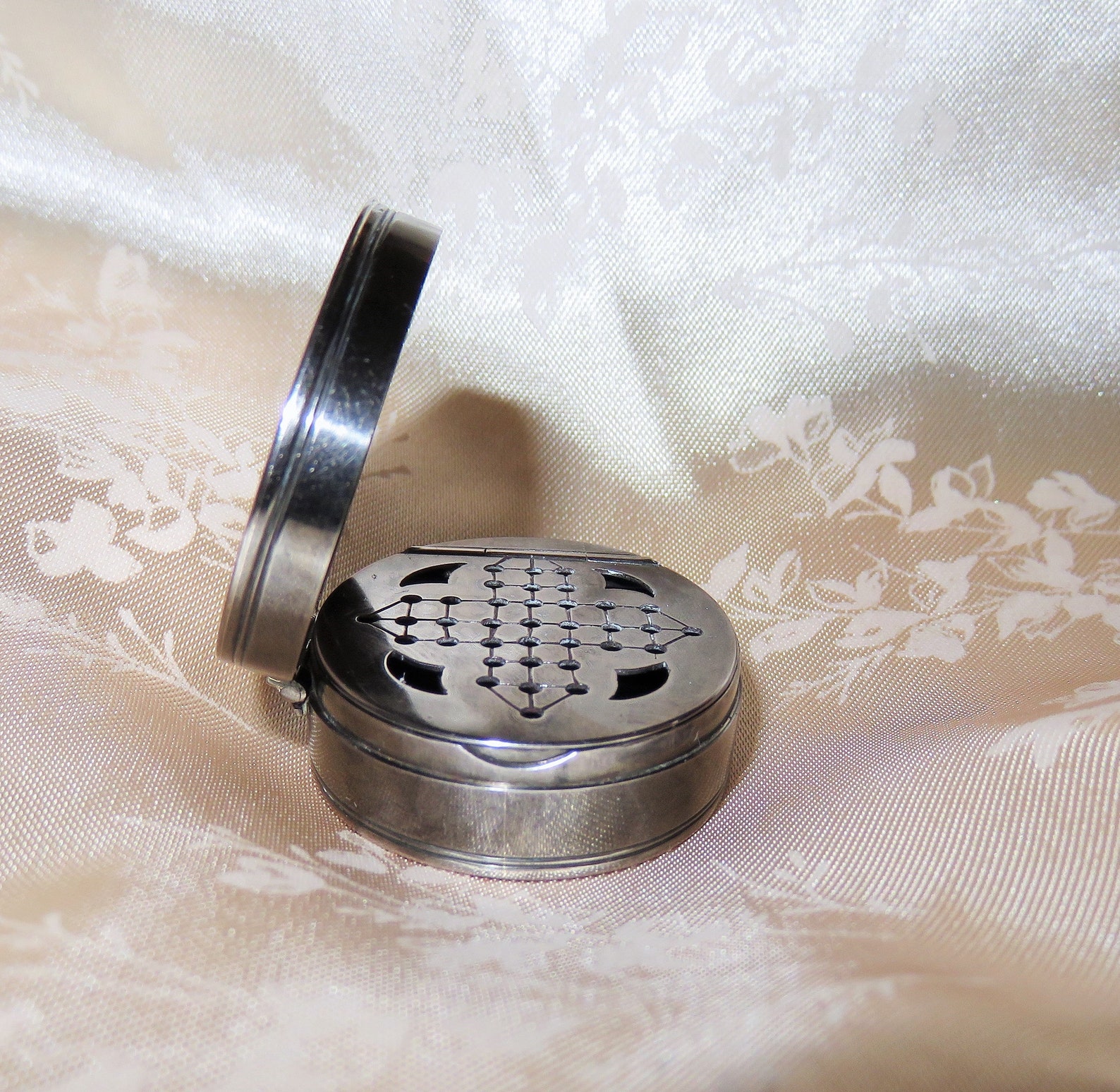 Antique Silver Vinaigrette Box Case Etui 19th C. - Etsy