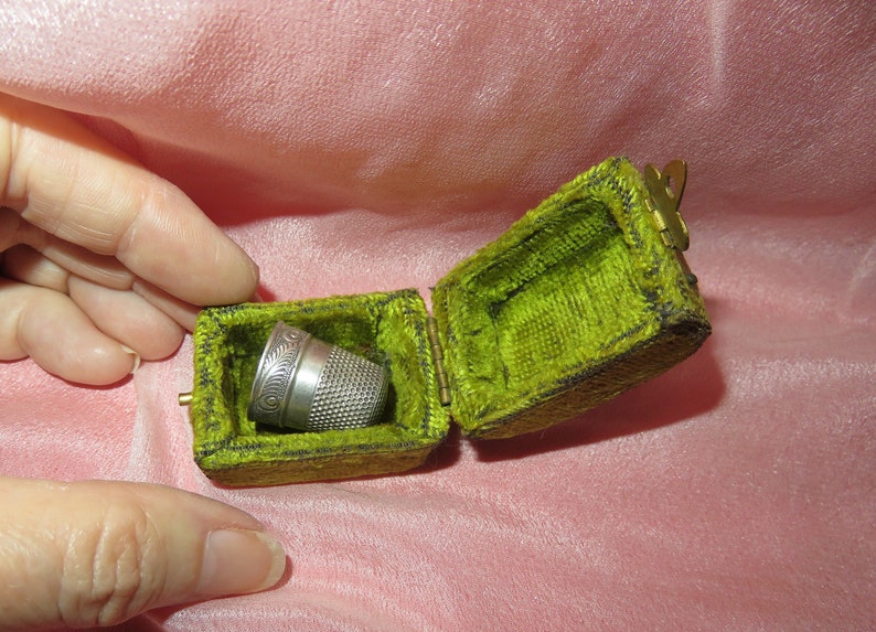 Victorian Antique Velvet Thimble Holder & Sterling Silver - Etsy
