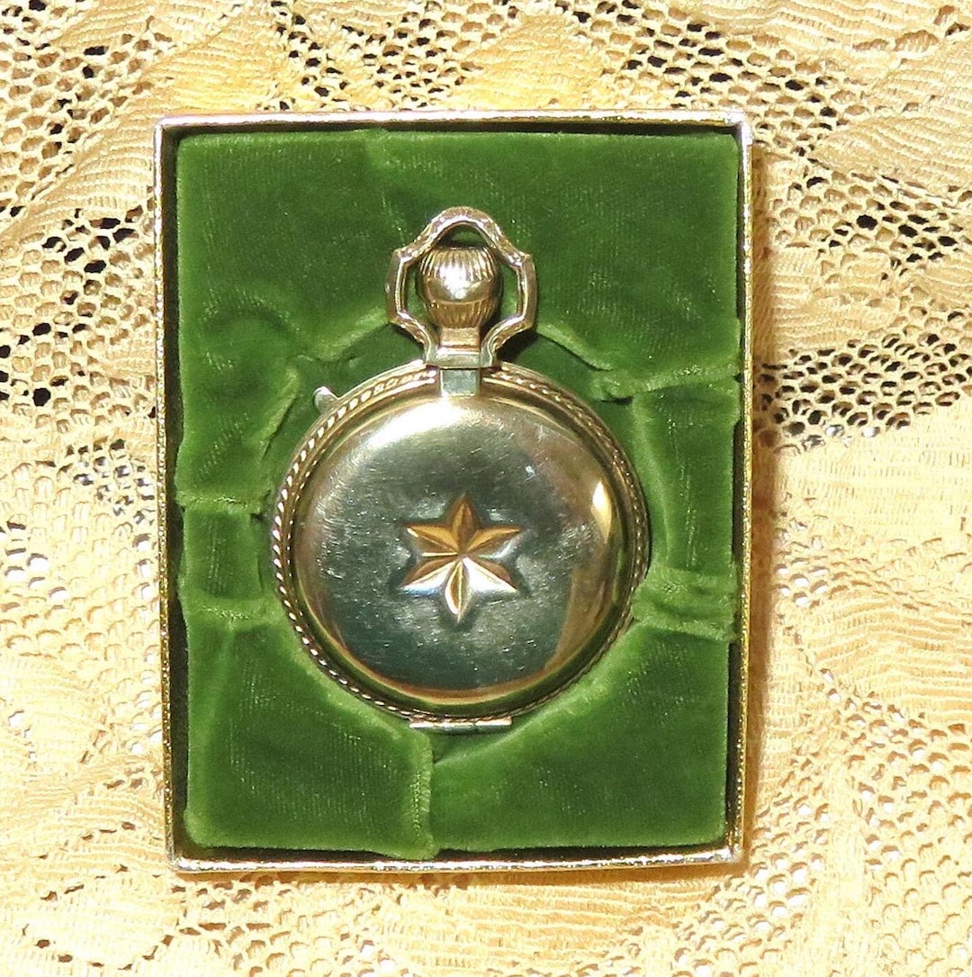 Antique Sterling Silver Holy Communion Pyx in Original Box - Host ...