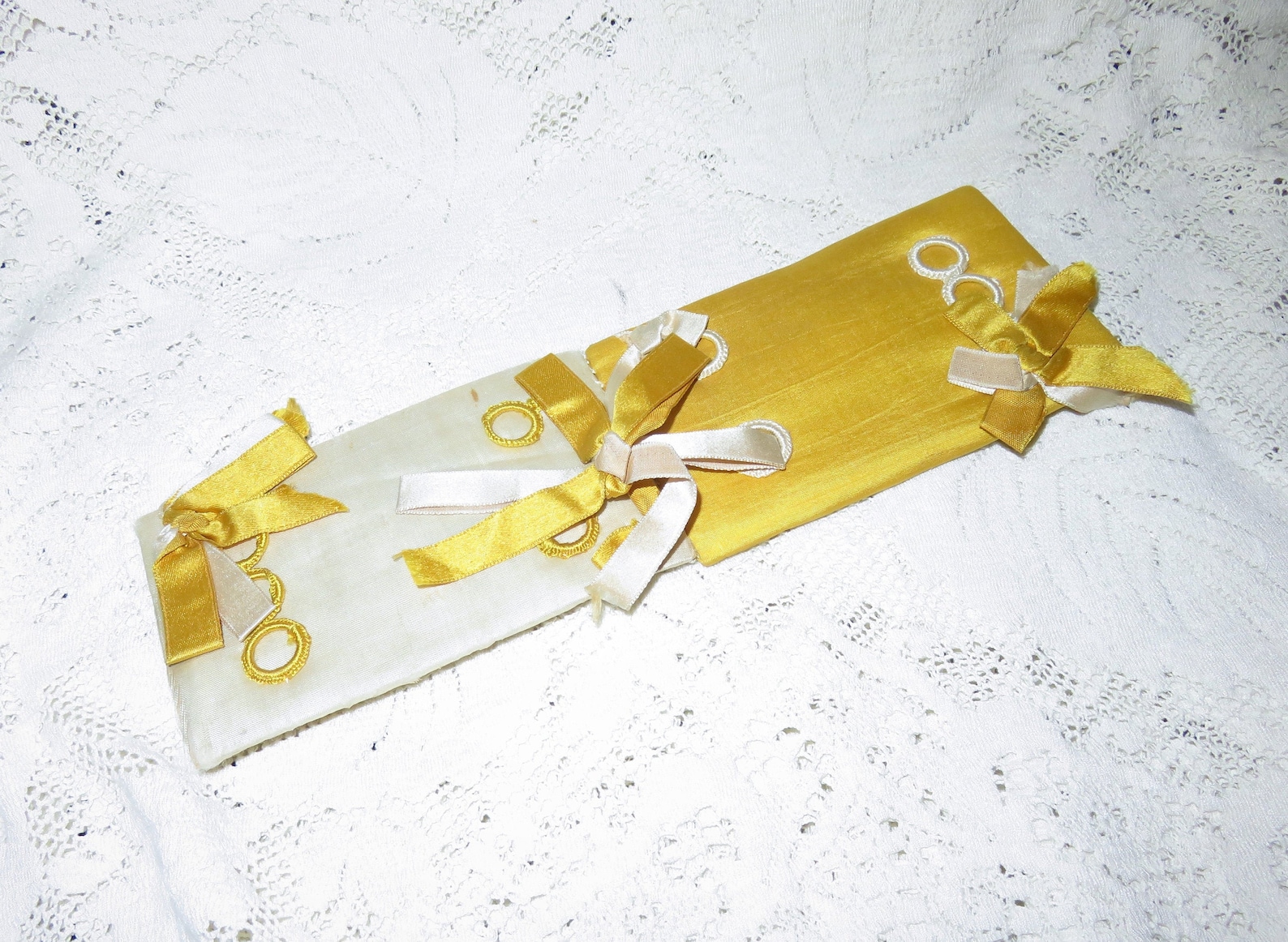 Antique Victorian Silk & Silk Ribbon Sewing Needles and Pins - Etsy