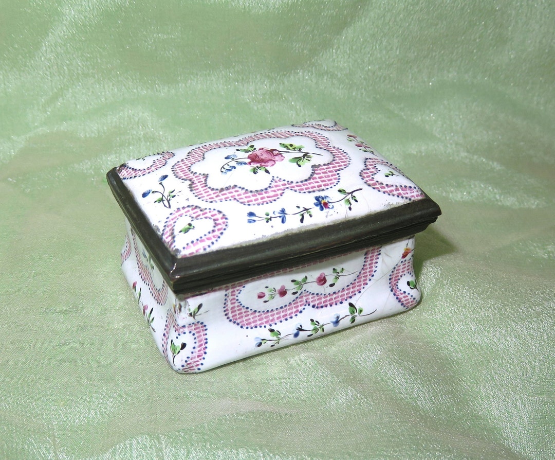 Antique Georgian Era Bilston Snuff Box Hinged Copper Mounted English ...