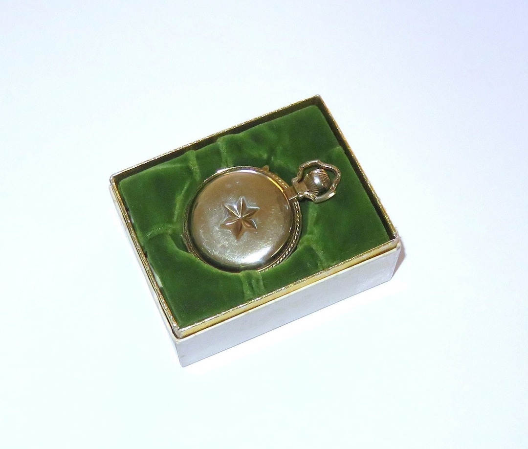 Antique Sterling Silver Holy Communion Pyx in Original Box - Host ...