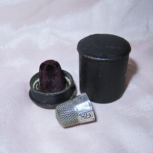 Antique Leather Dennison Mfg. Co Thimble Holder - Velvet Thimble Stand ...