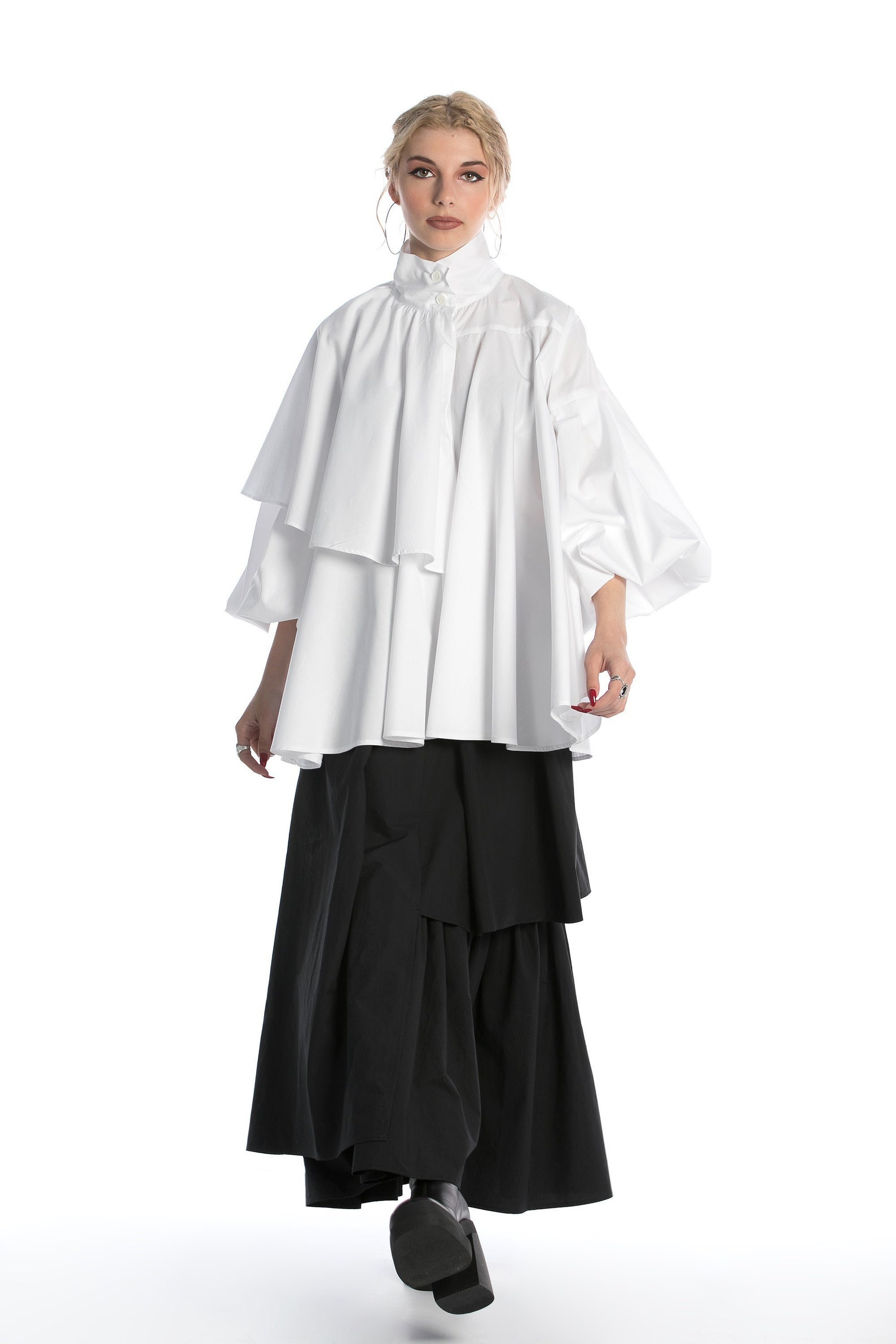 White Renaissance Shirt With Jabot and Puff Sleeves, Oversized White ...