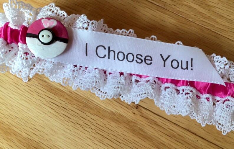 Pokemon Love Ball Wedding Garter I Choose You // Anime Theme - Etsy