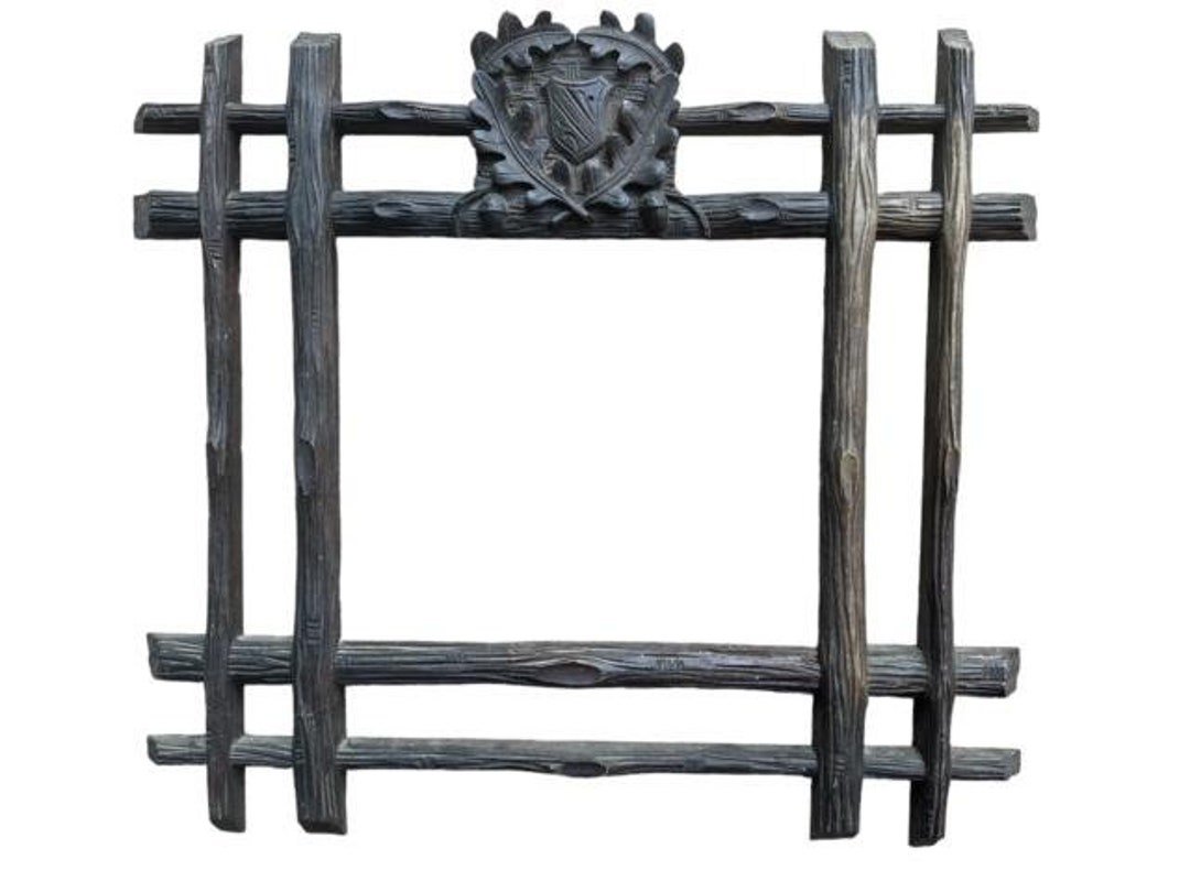 Black Forest Frame With Heraldic Crest - Etsy