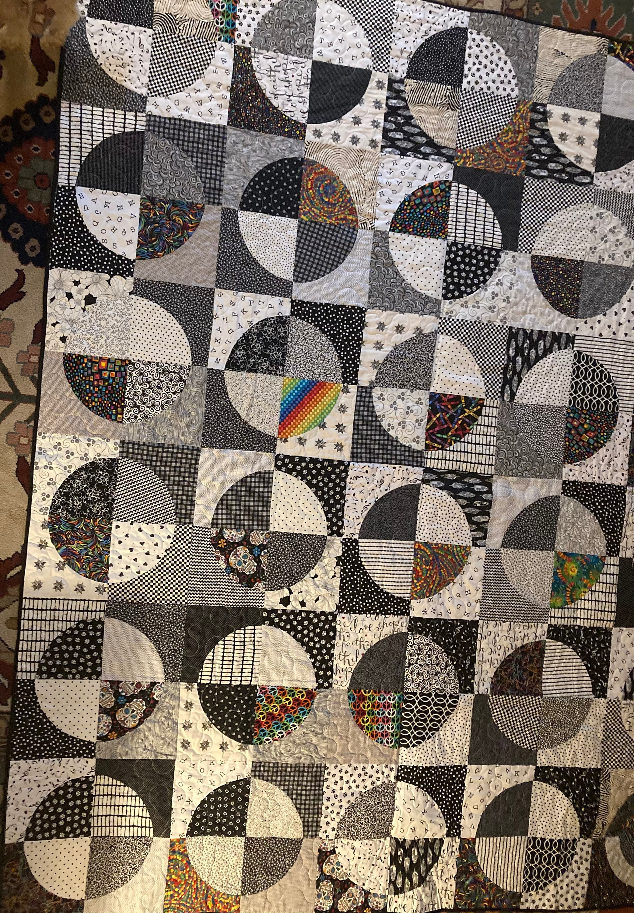 Drunkards Path Quilt - Etsy