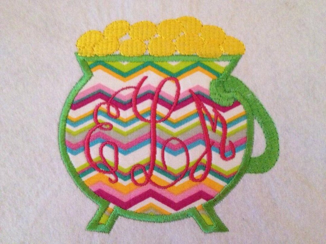 St Patty's Day Pot of Gold Applique Embroidery Designs Design Monogram ...