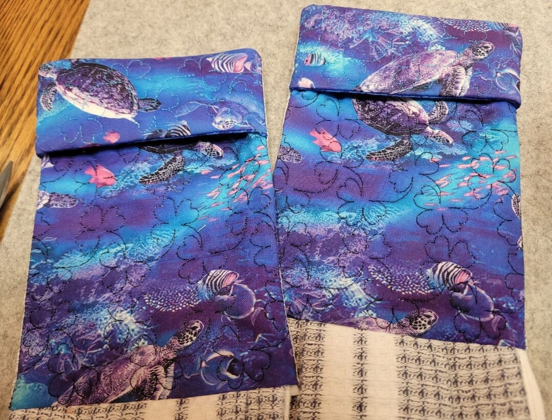 In the Hoop Kitchen Towel Topper, Clover Quilt Stipple Towel Topper ...