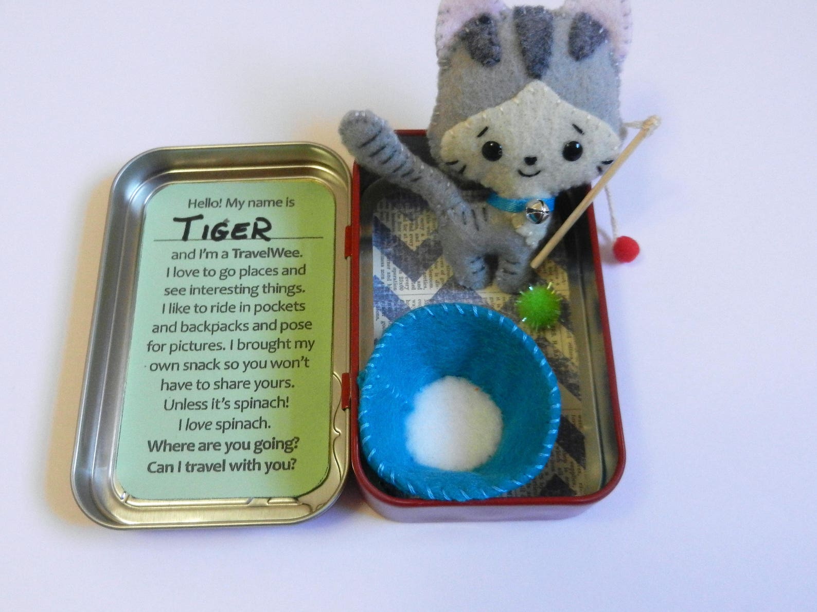 Felt Travel Wee Kitten and Cat Toy Altoid Tin Travel Toy | Etsy