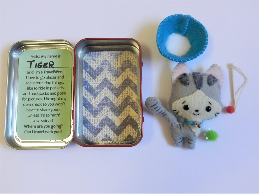 Felt Travel Wee Kitten and Cat Toy Altoid Tin Travel Toy - Etsy