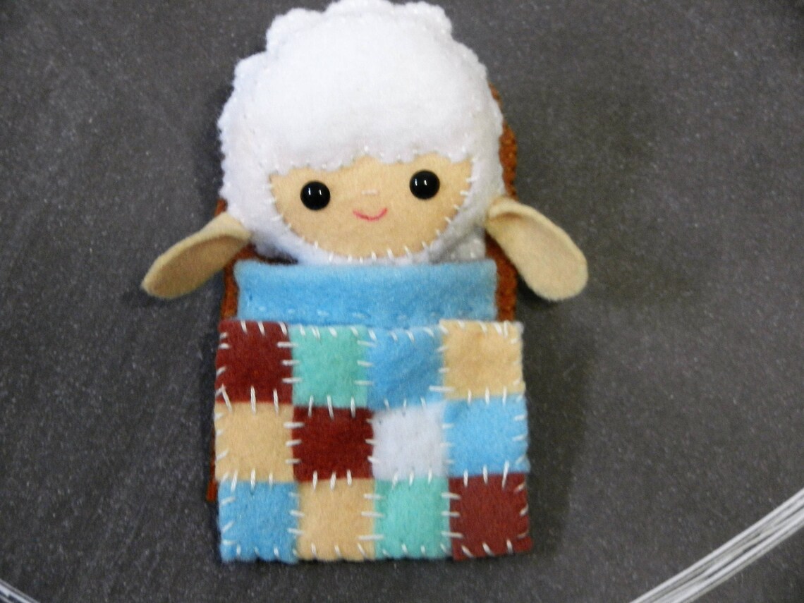 Felt Lamb Sheep Travel Wee Pocket Pal by Noialand - Etsy