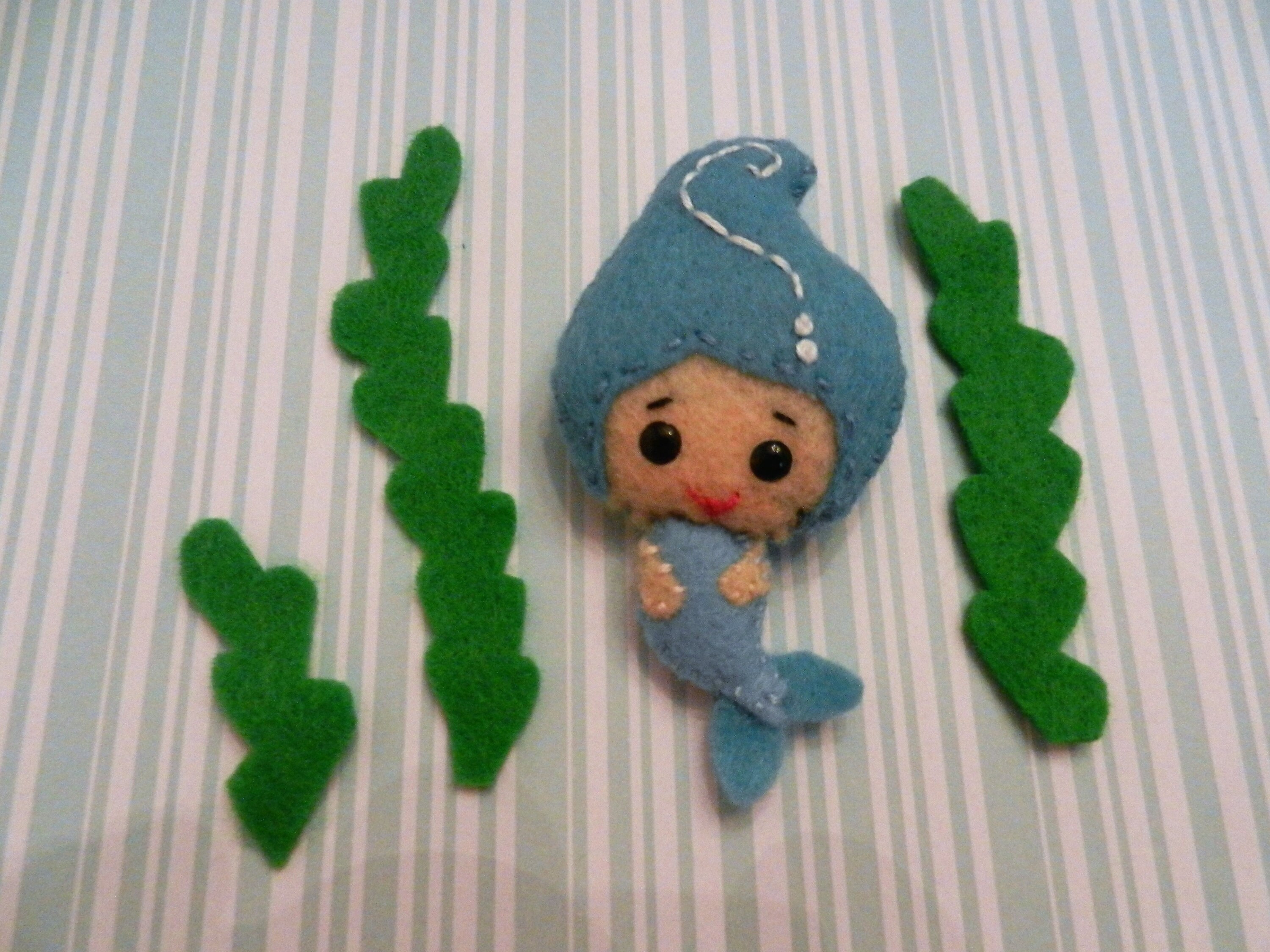 Felt Mini Mermaid Jellyfish Altoid Tin Travel Toy Pocket Pal - Etsy
