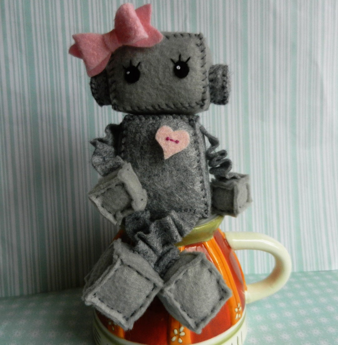 Felt Boy or Girl Robot Plushie With a Bow by Ginnypinny - Etsy