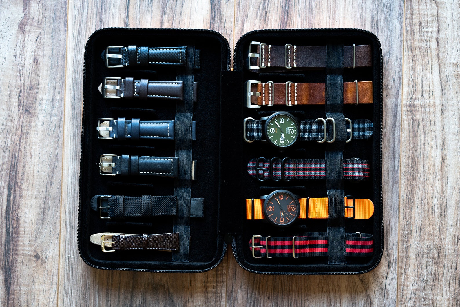 Compact Travel Watch Band Case - Holds 12 Watch Bands, Black, Grey ...