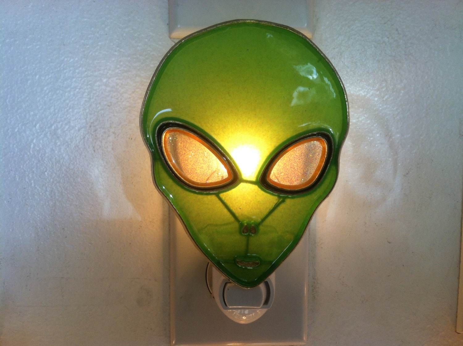 buy online discount 5 pcs Alien Night Light 4 watt on/off switch