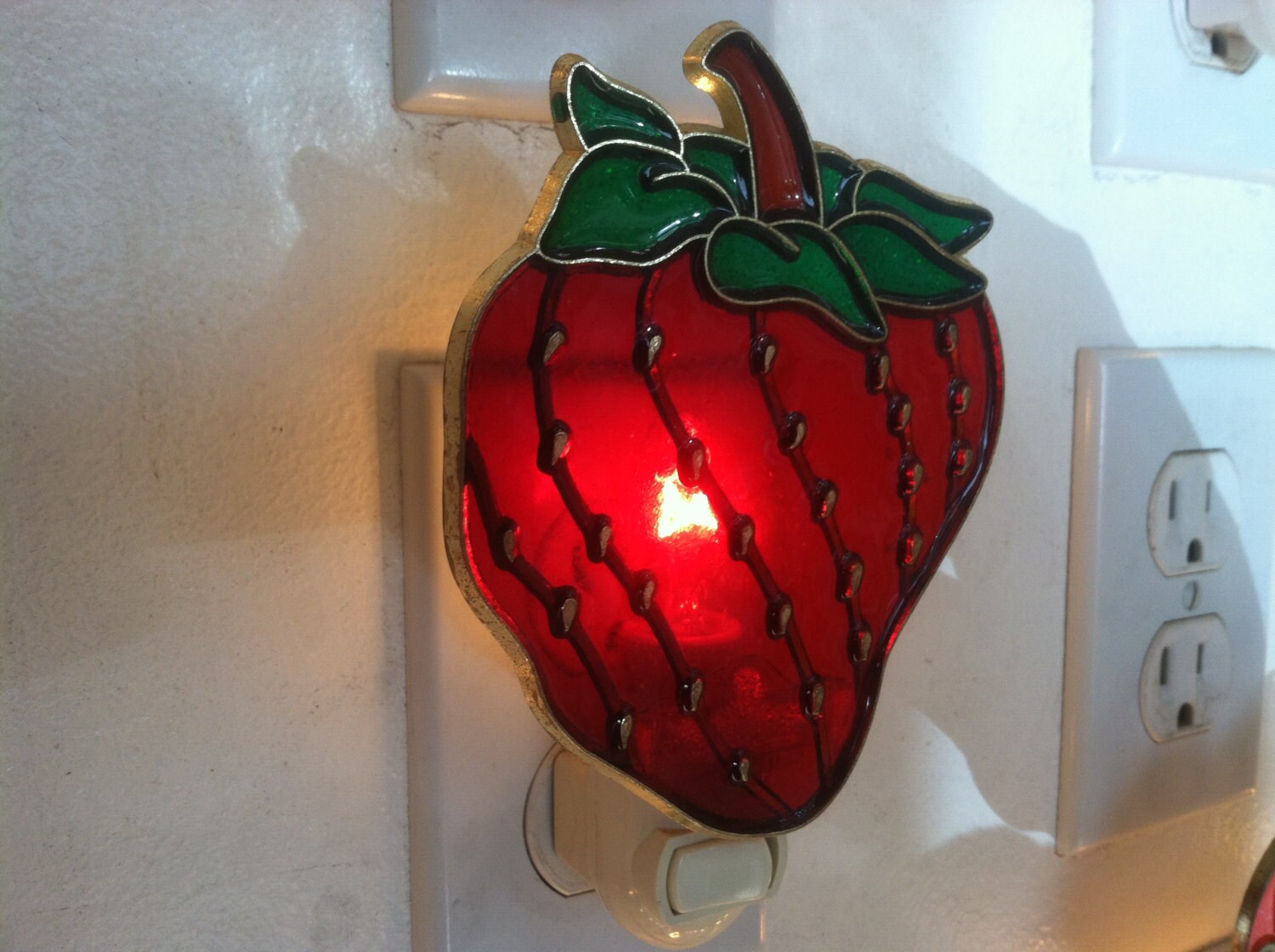 Strawberry Night Light 4 Watt On/off Switch - Etsy
