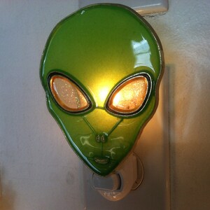 Alien Night Light 4 Watt On/off Switch - Etsy