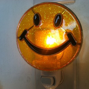 Happy Face Night Light 4 Watt On/off Switch - Etsy