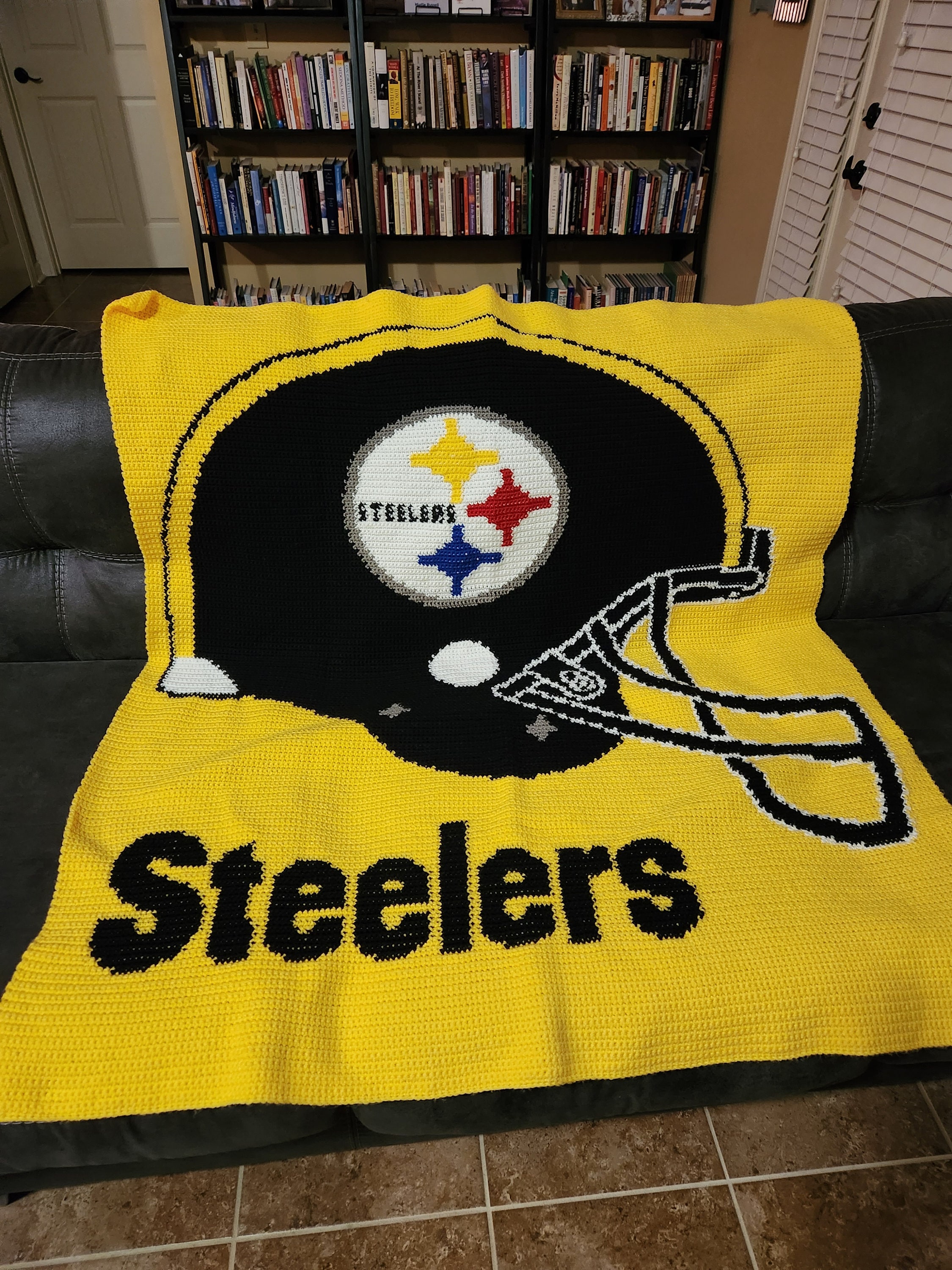 PITTSBURGH STEELER Crocheted Professional Sports Team Afghans - Etsy