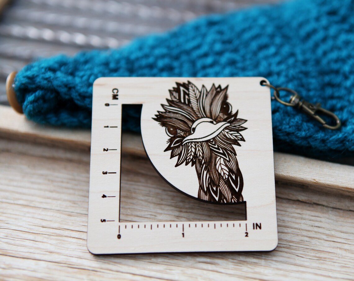 Ostrich Bird Gauge Swatch Measurement Ruler in Inches and Centimeters ...