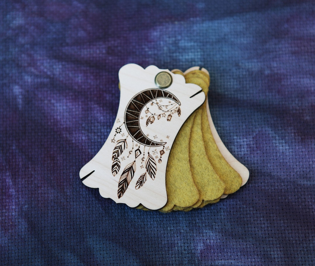 Wood and Felt Moon Needle Keep Minder for Sewing, Needlepointing ...