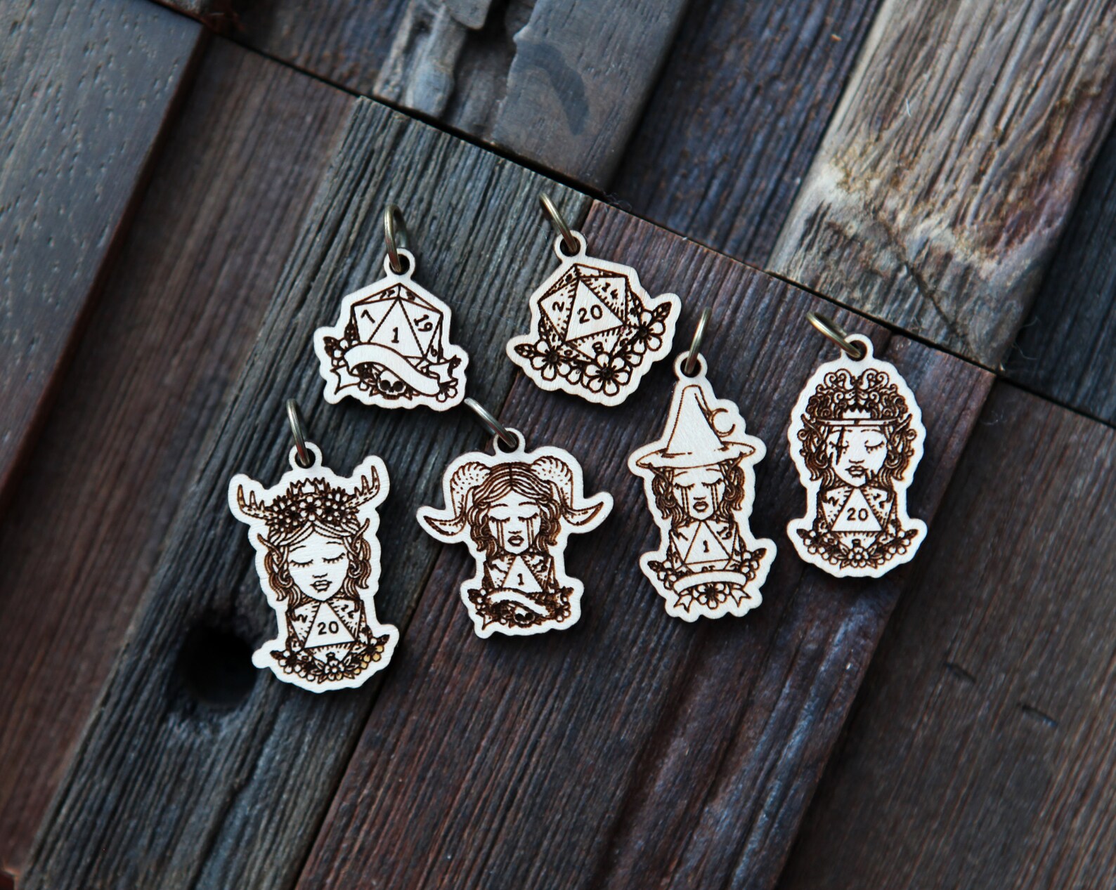 D20 Dice Knitting Stitch Markers, Maple Wood Set of 6. DND Druid, Elf ...