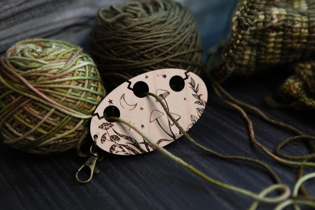 Mushroom in Night Sky Knitting & Crochet Yarn Separator. Yarn Divider ...