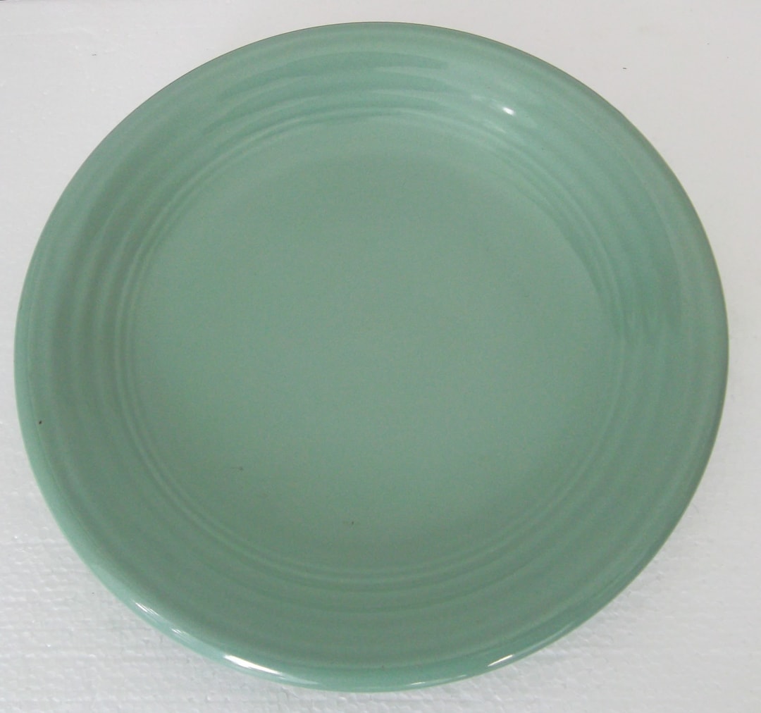 Gibson Houseware Collectible Jade Mint Green Dinner Plate 10.5'' Made ...
