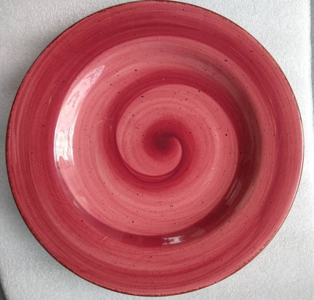 Hausenware Hand-painted Stoneware Dinner Plate: Red Twist Design (11 3/ ...