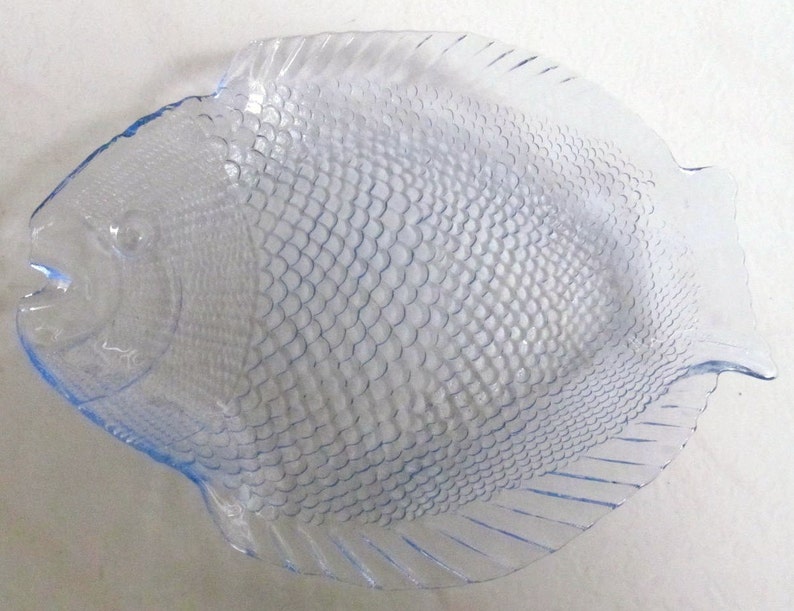 Pasabahce Sky Blue Pressed Glass Art Fish Large Dinner Serving Plate ...