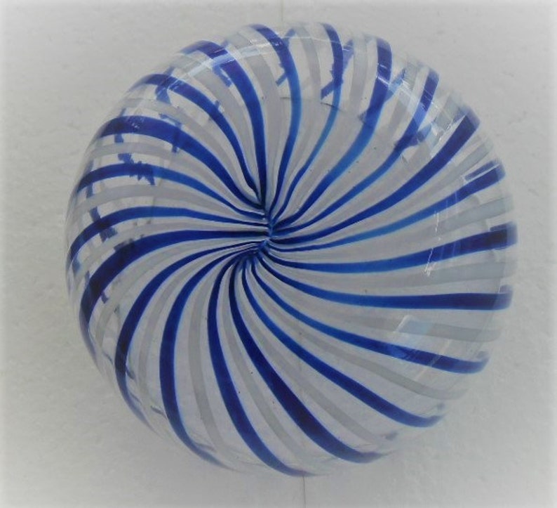 EASTERN GLASS Large Blue and White Striped Swirl Art Glass Serving Bowl ...