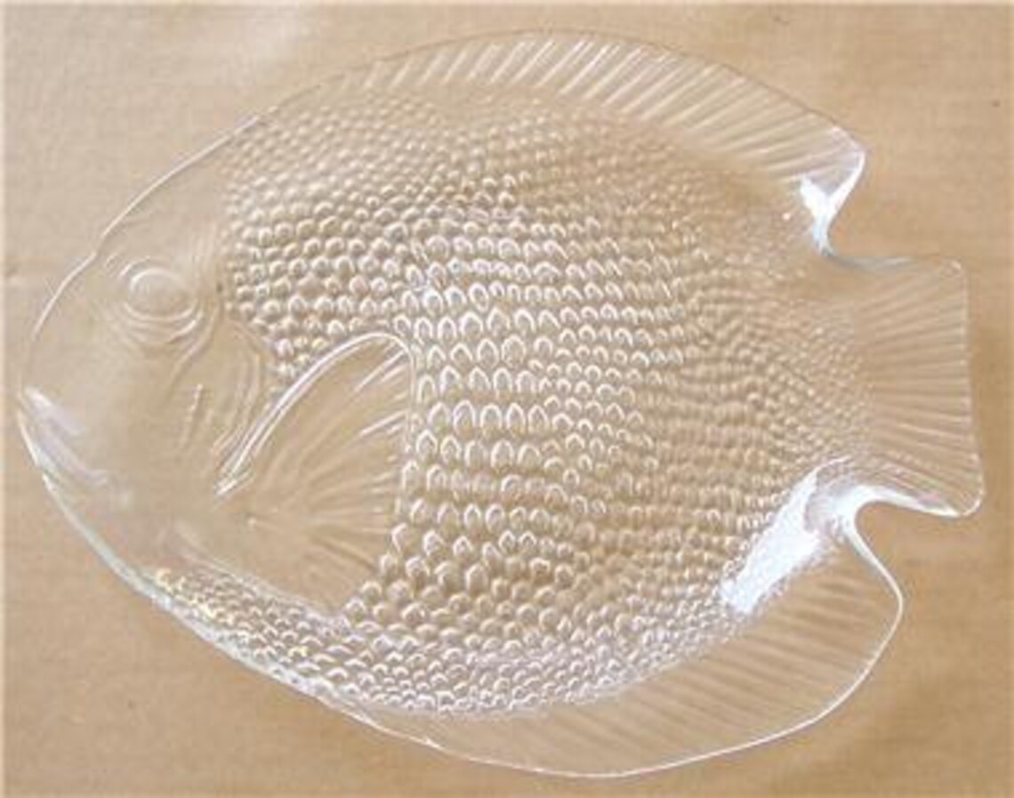 Arcoroc Clear Pressed Glass Art Fish Dinner Servering Plate -made in ...